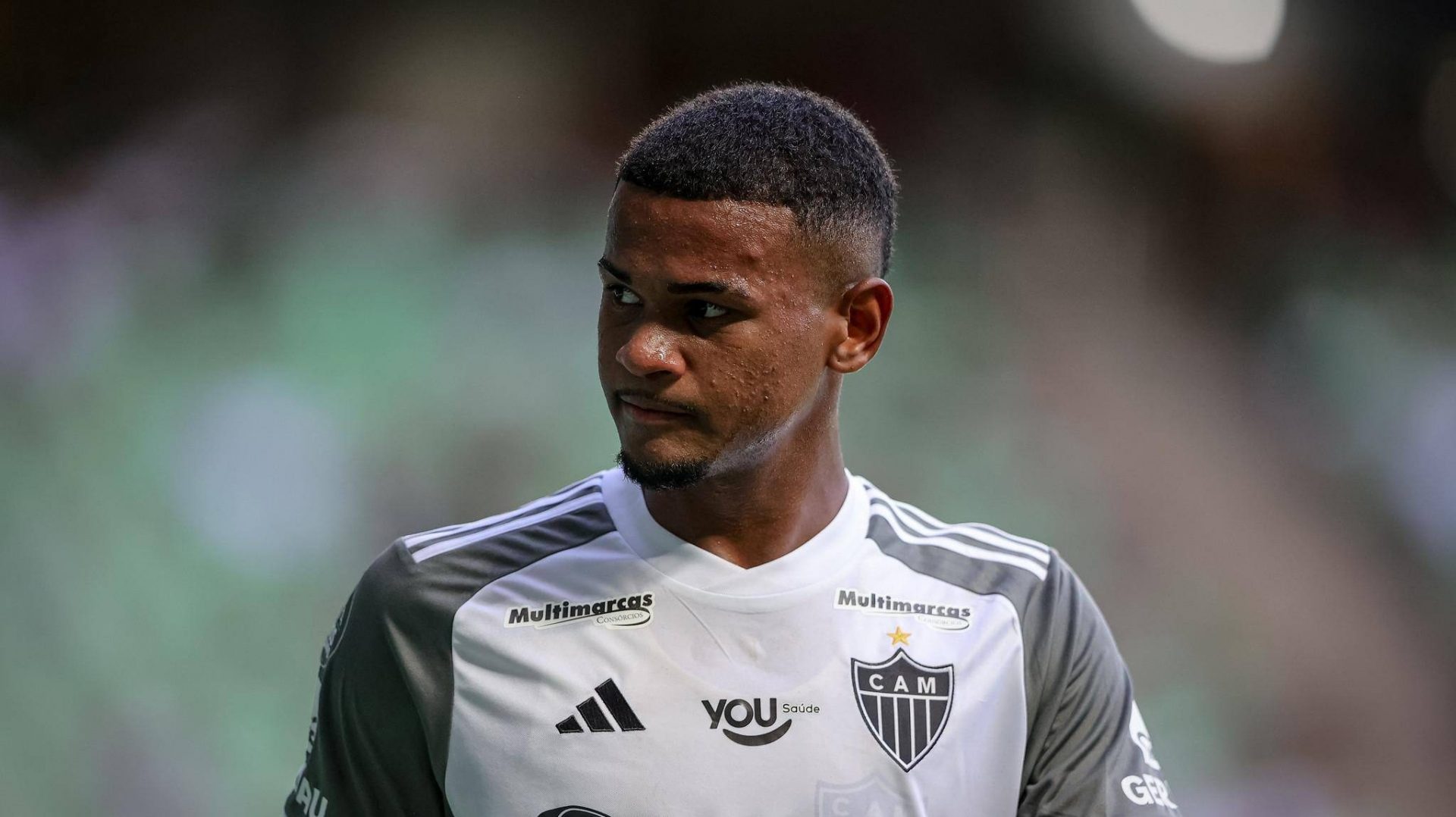 Alisson tem titularidade discutida com Cuca no Atlético-MG