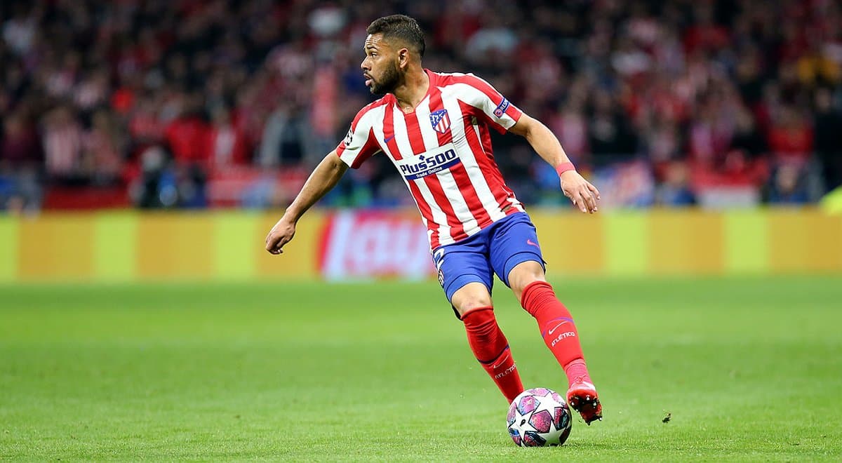 Lateral esquerdo Renan Lodi é 'lembrado' para ser o novo reforço do ...